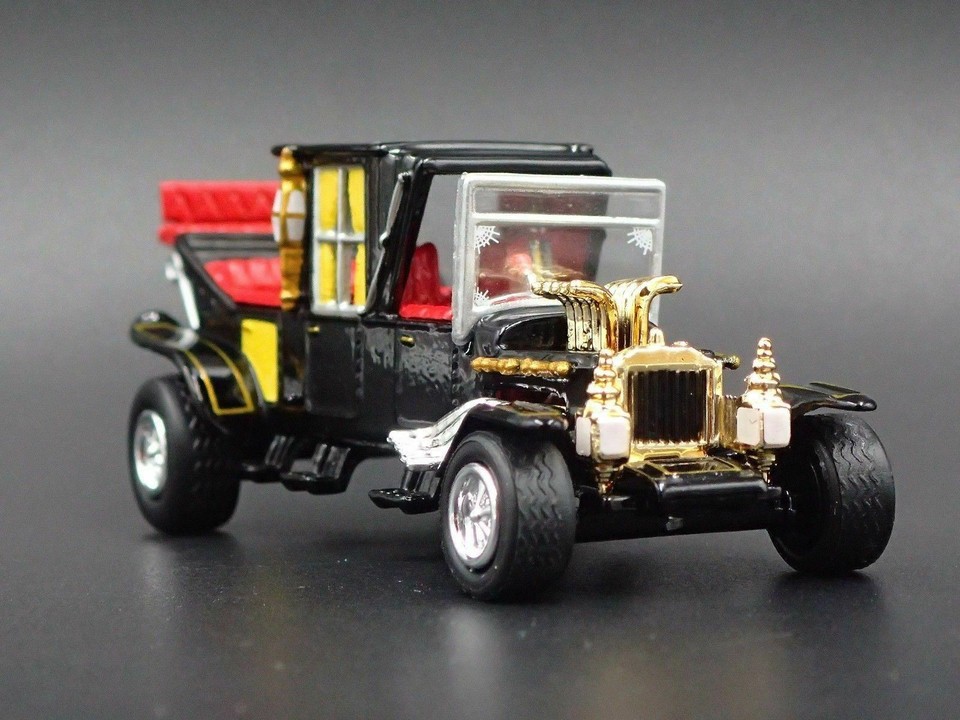 THE MUNSTERS BARRIS KOACH RARE 1:64 SCALE COLLECTIBLE DIORAMA DIECAST ...