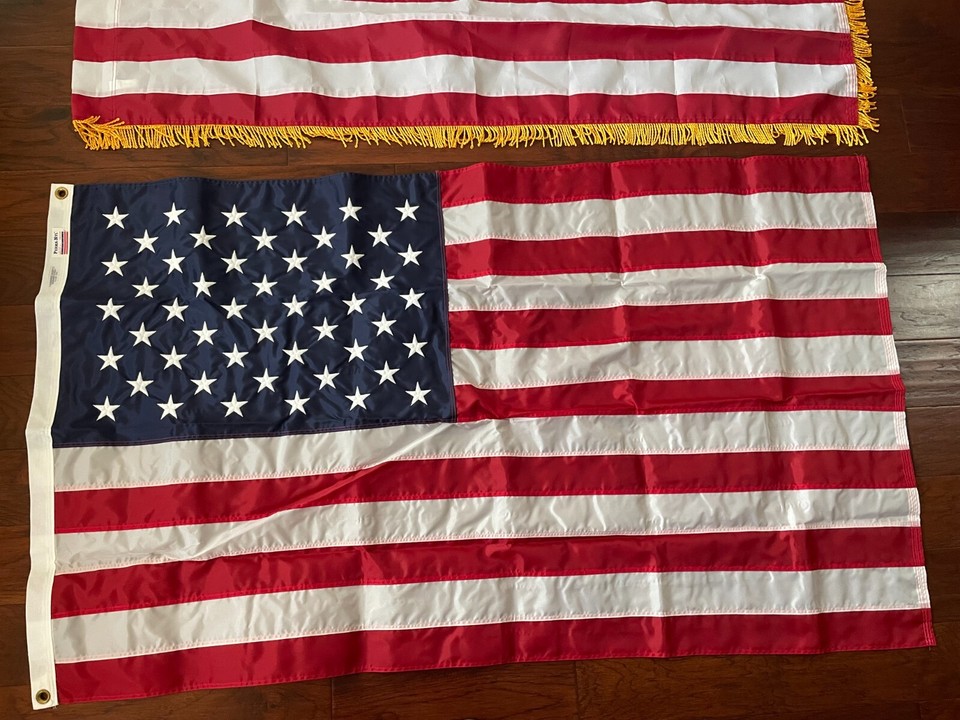 American Flag Lot Indoor/Parade/Ceremonial W/Fringe & Outdoor ...