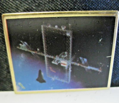 NASA International Space Station ISS Pin Back Hat Lapel Pin Gold Trim ...