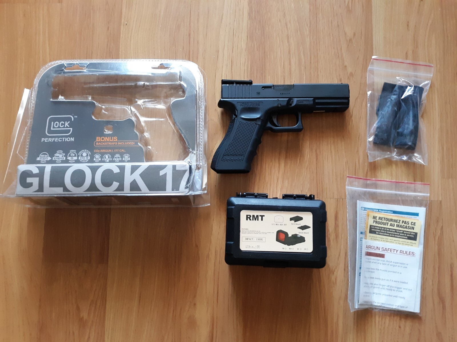 Umarex GLOCK 17 GEN4 Blowback .177 Caliber BB Air Gun With Red Dot ...