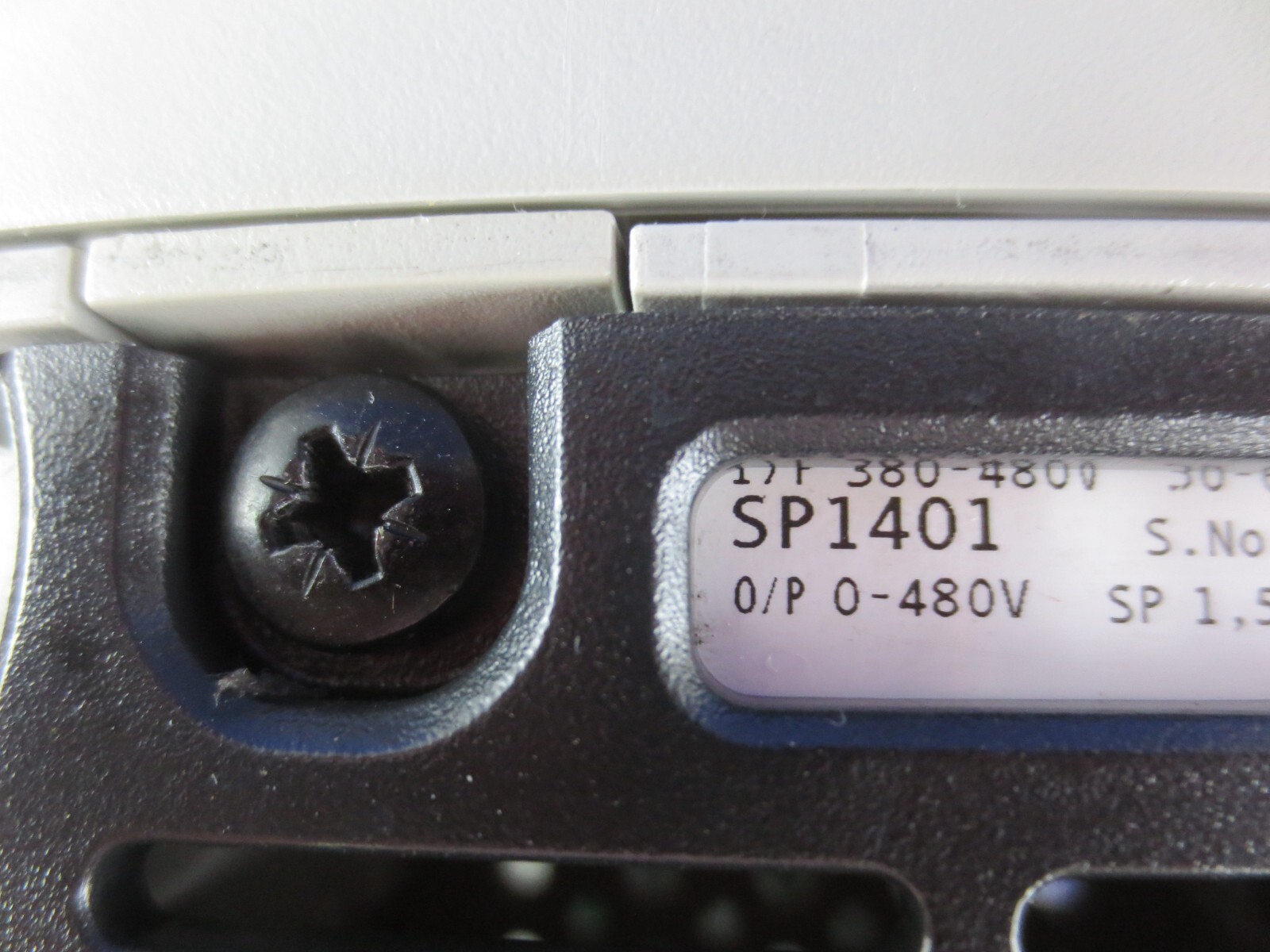 EMERSON CONTROL TECHNIQUES UNIDRIVE SP1401 480V 2.8A AC DRIVE. WARRANTY ...