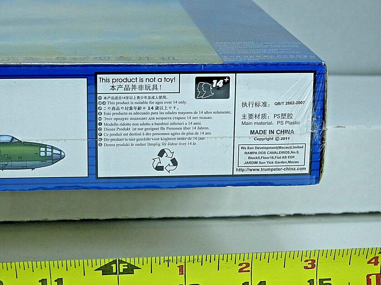 Trumpeter #01603 1/72 Harbin H-5 Bomber Military Airplane Model Kit ...