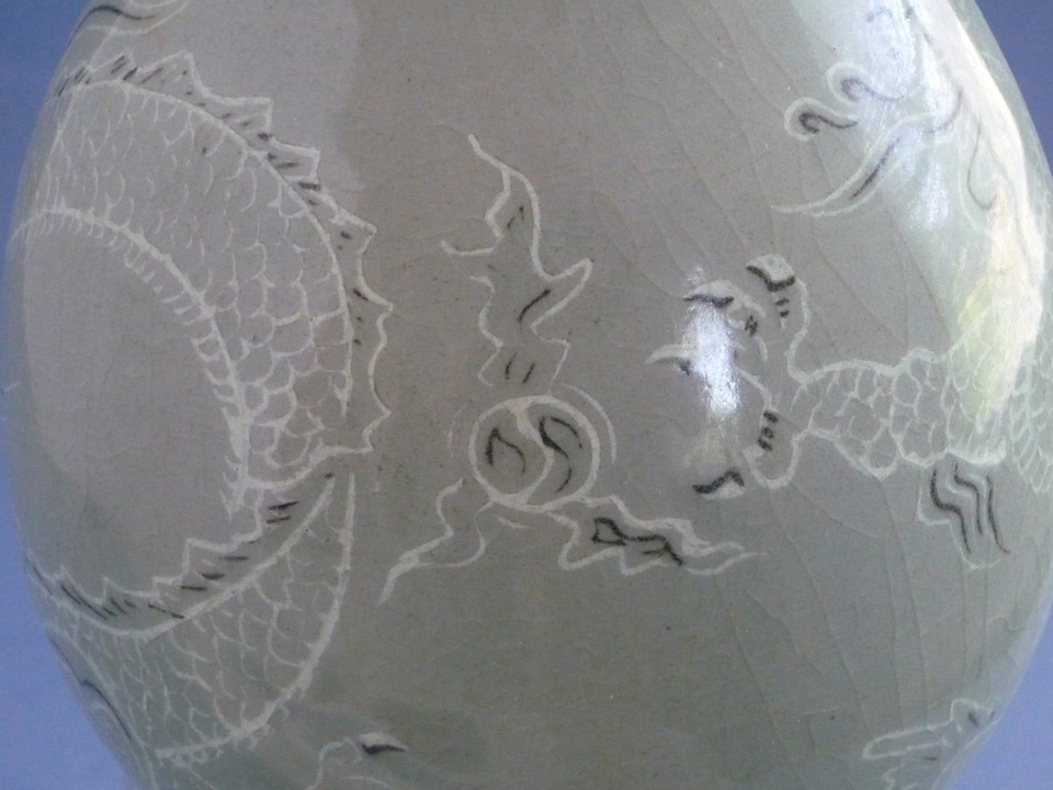 Korean Koryo Dynasty 13th to14th century Dragon Pattern vase | eBay