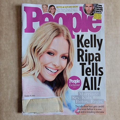 People Magazine (October 10, 2022) KELLY RIPA TELLS ALL! Adam Levine ...