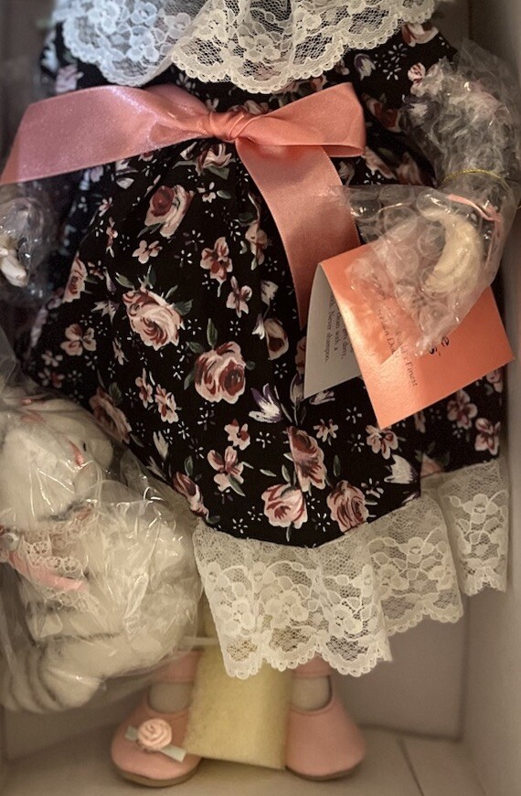 Paradise Galleries Treasury Collection “Chelsea” Porcelain Doll New In ...