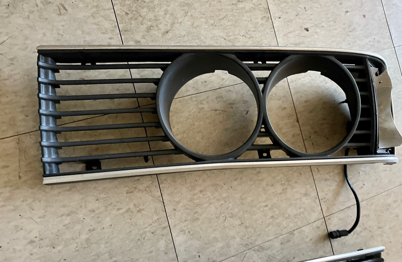 Vintage BMW E24 635csi 633i M6 Front Left and Right Headlight Trim ...