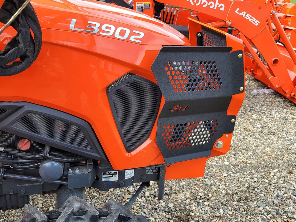 Kubota Side Guards L2502 L3302 L3902 L4802; L2501 with LA526 Loader | eBay
