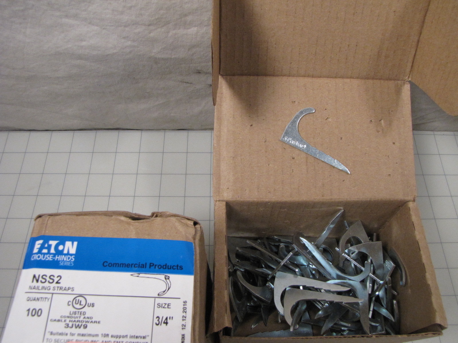 2 Boxes (200 pieces) Eaton Commercial 3/4" Nailing Nail Straps NSS2 NEW ...