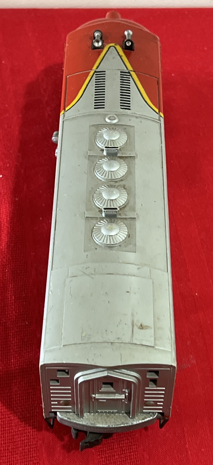 Lionel Santa Fe Powered Locomotive 2333-20. Untested | eBay