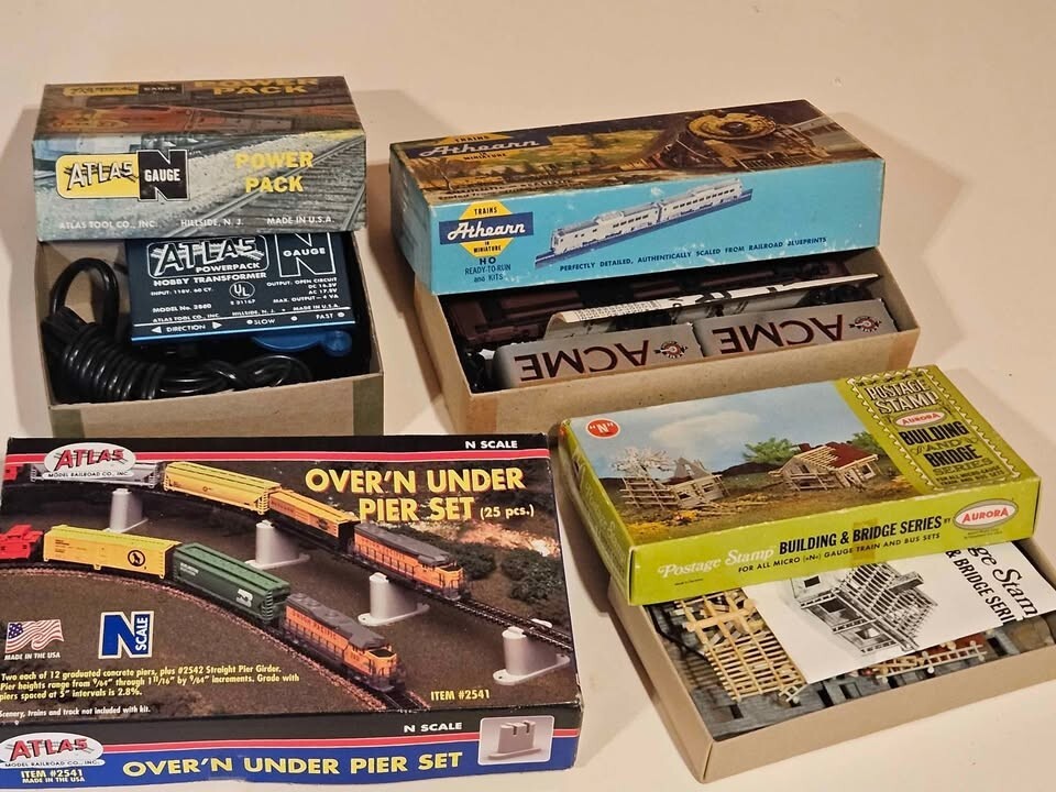 Vintage Collectible Model Train packs All in original boxes. | eBay