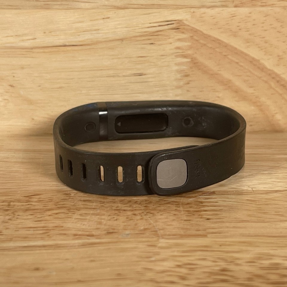 Fitbit Charge HR Black Bluetooth Heart Rate Monitor Fitness Activity ...