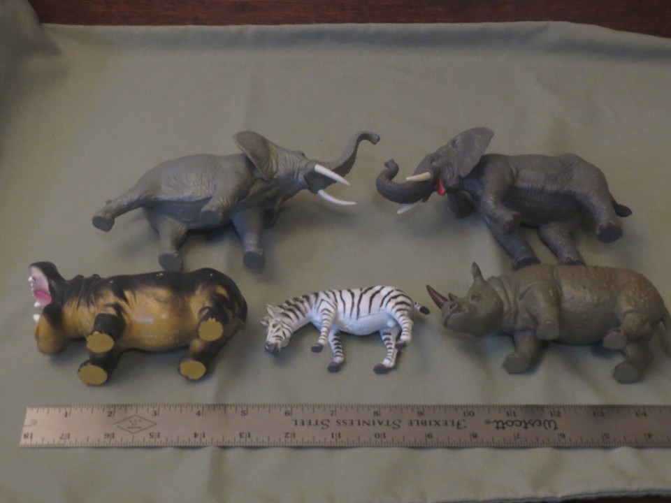 Lot of 5 AAA Plastic Animals Toy Elephants, Hippo, Rhino & Zebra | eBay