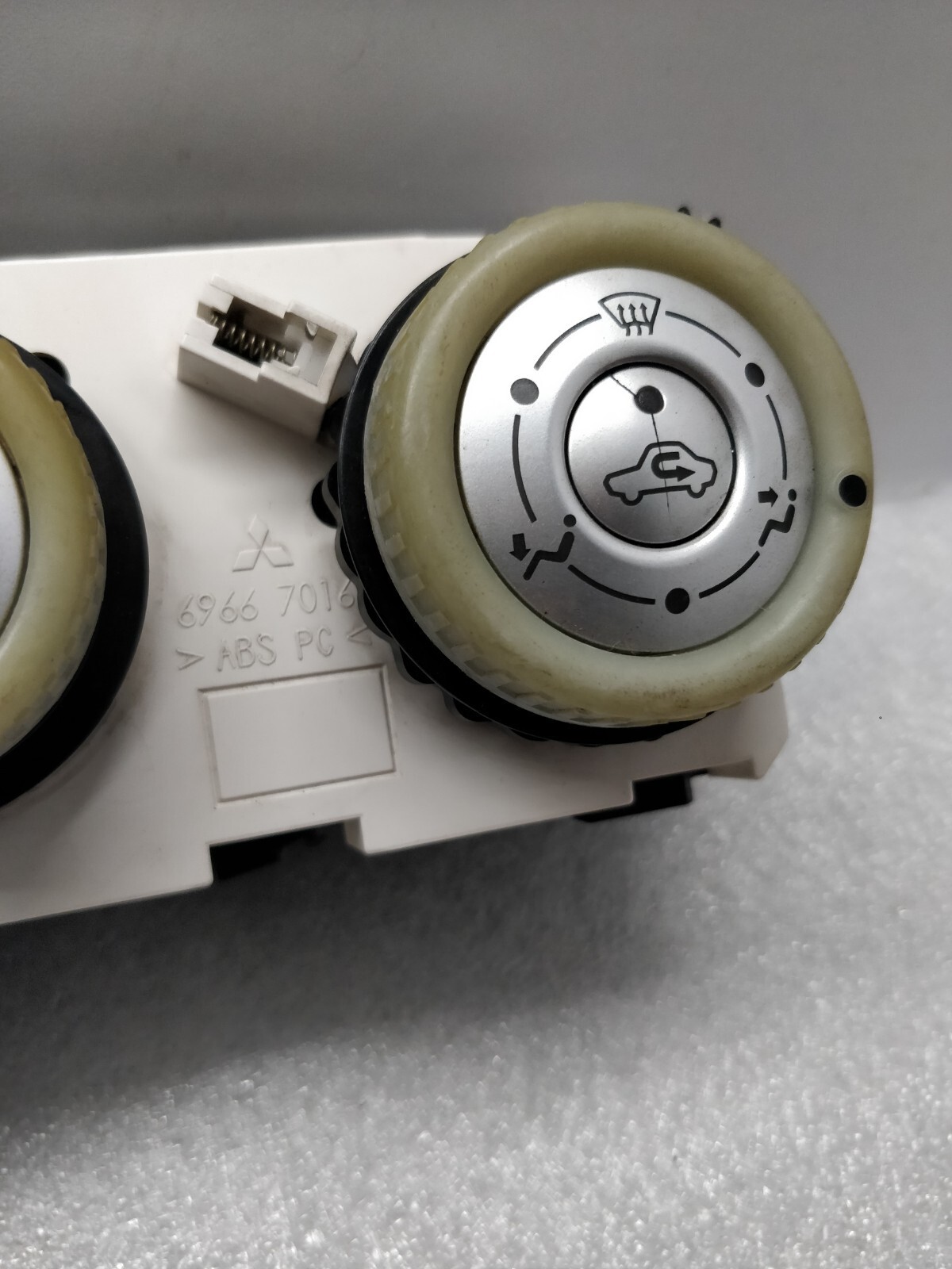 2005 MITSUBISHI COLT HEATER CONTROL PANEL 69667016 2004 - 2008 | eBay