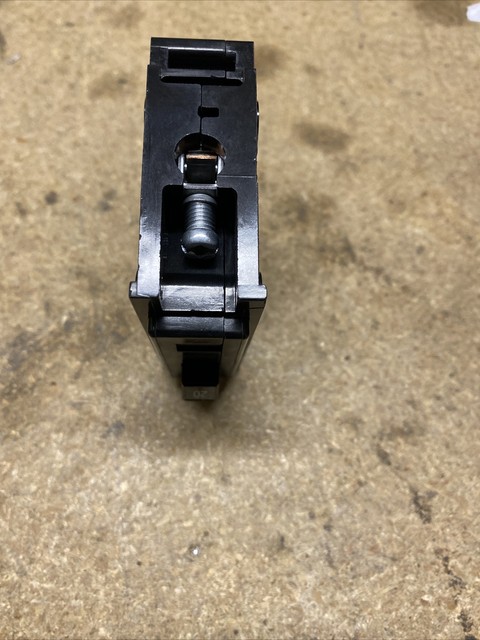 Eaton QBHW QBHW1020 1 Pole 20 Amp 120 V Circuit Breaker for sale online ...