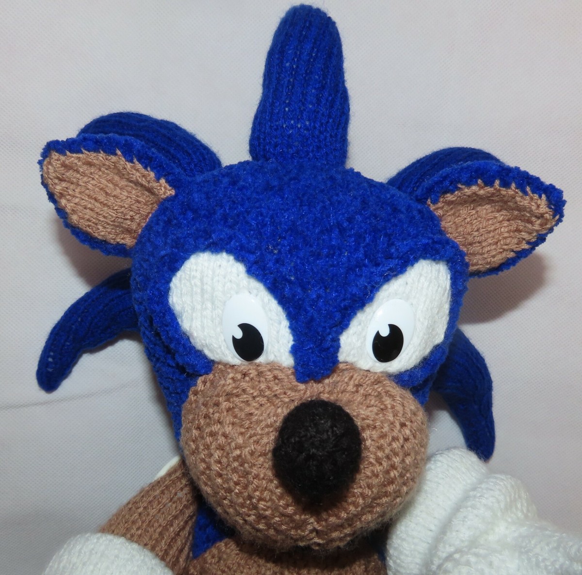 Sonic The Hedgehog Knitting Pattern