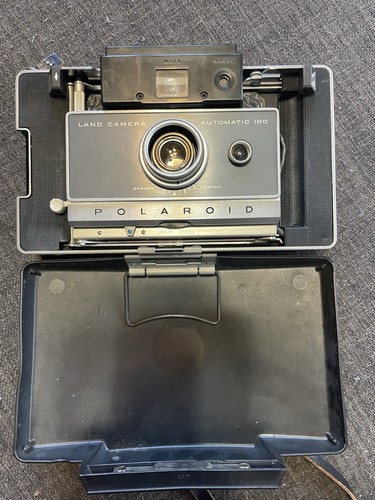 Vintage Polaroid 100 Automatic Land Camera w Case Flash Manual & Bulbs ...