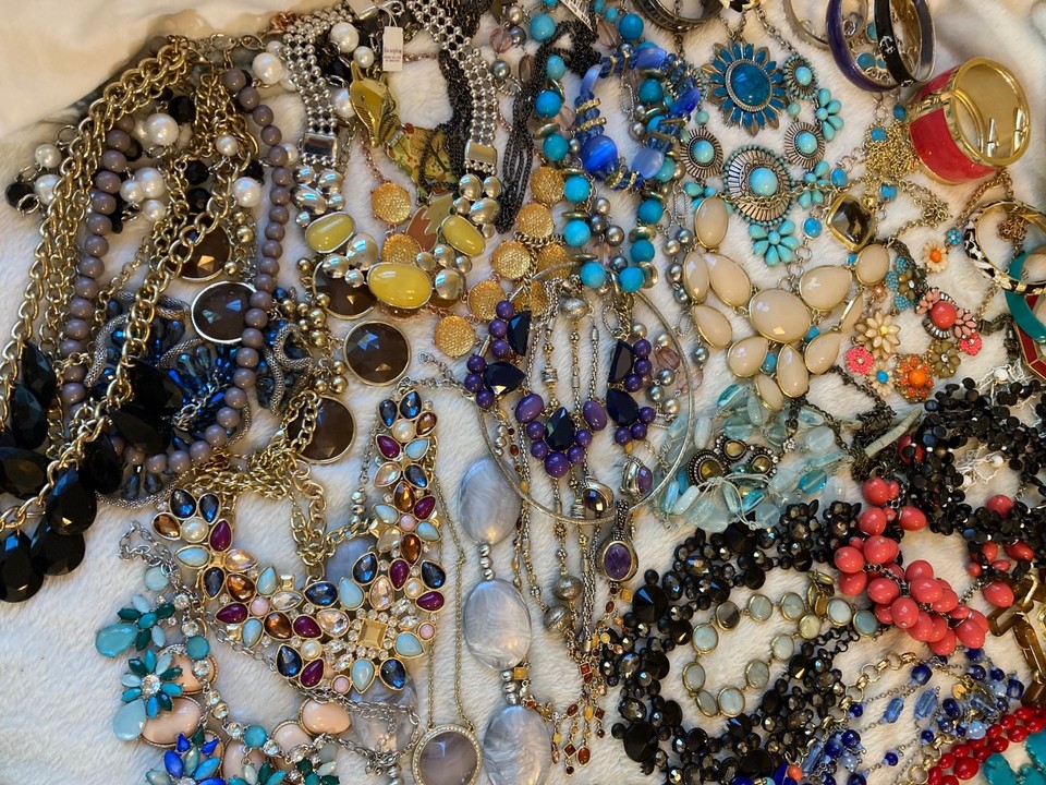Vintage to Now 18 Pounds 140 Pieces Jewelry Lot Resell Wear | eBay