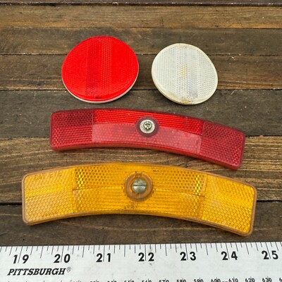 Lights & Reflectors - Vintage Cat Eye - Nelo's Cycles