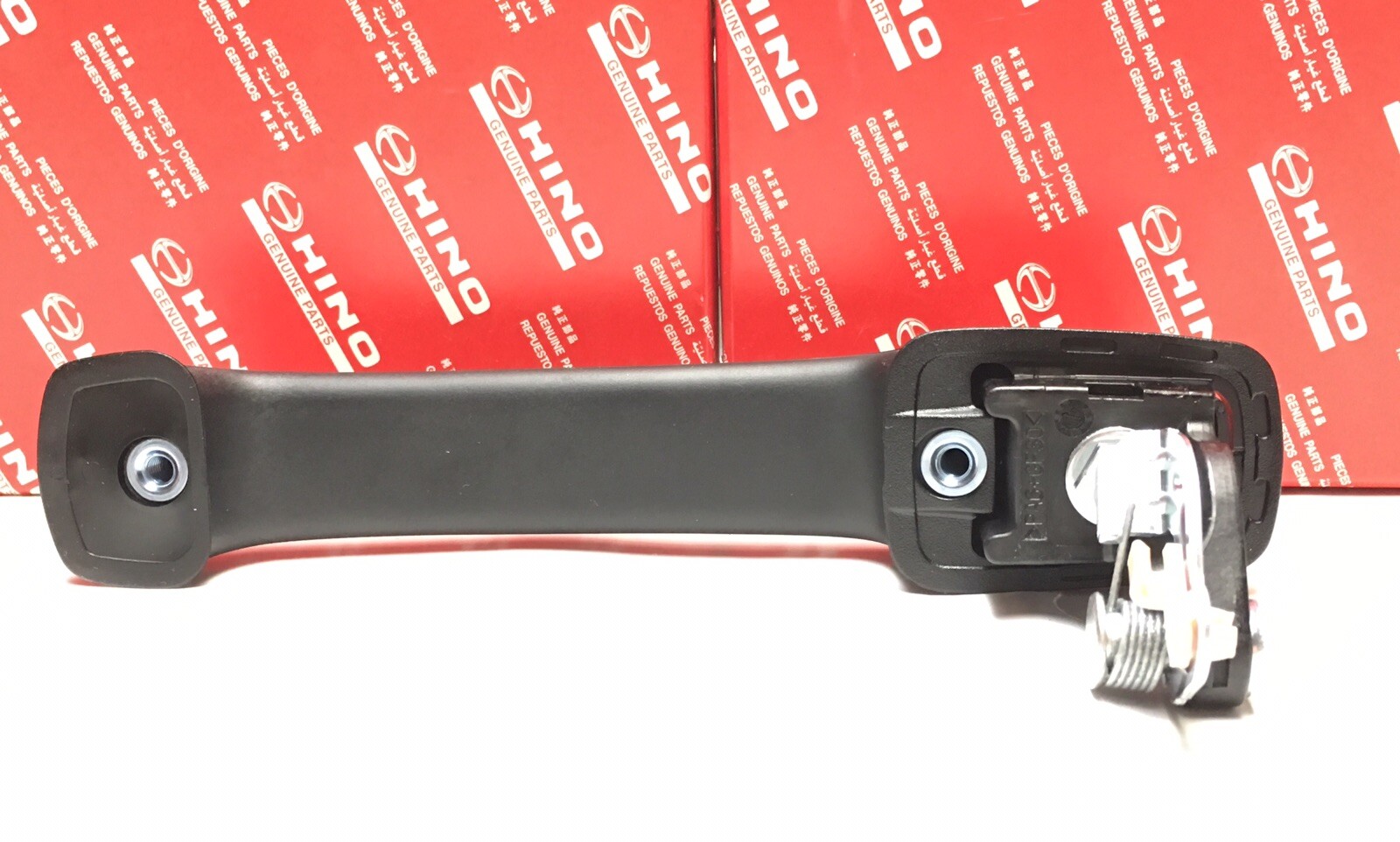 NEW OE Hino Passenger side door handle 2005-2020 145 165 185 238 258 ...