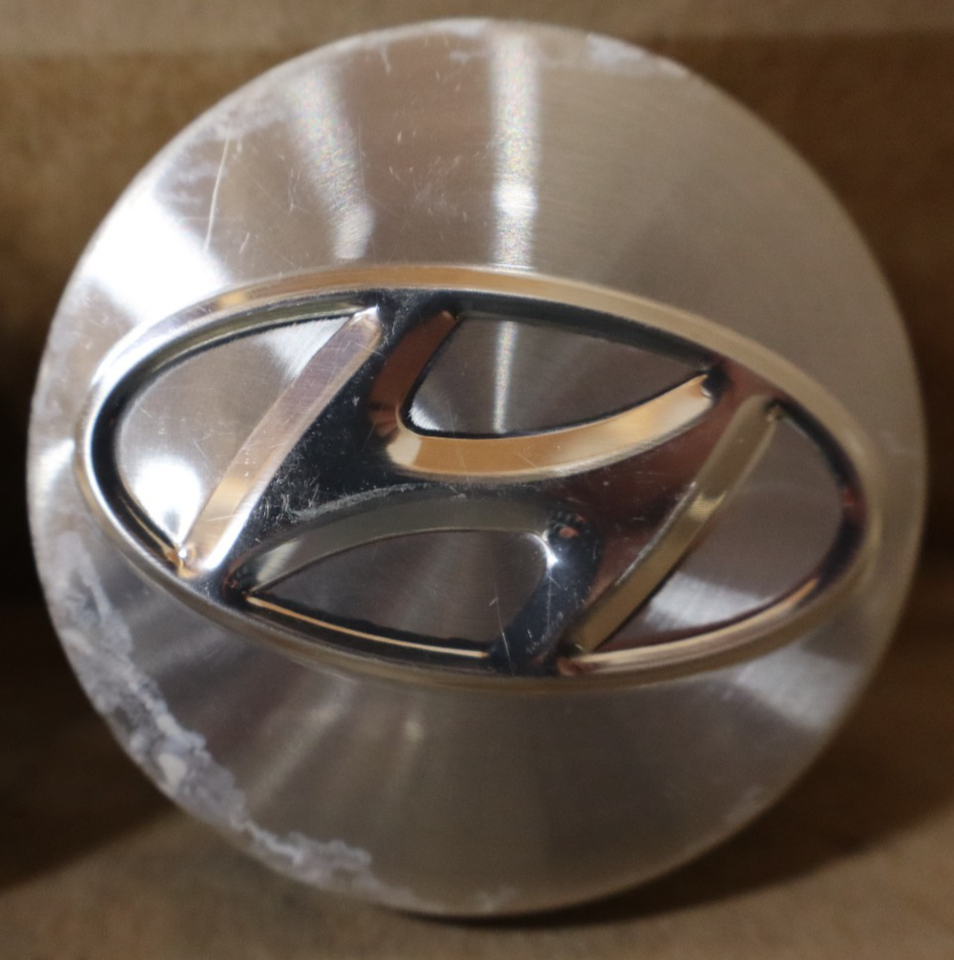OEM Used Set Hyunda Center Caps Machined 529603S120 52960d3100 | eBay
