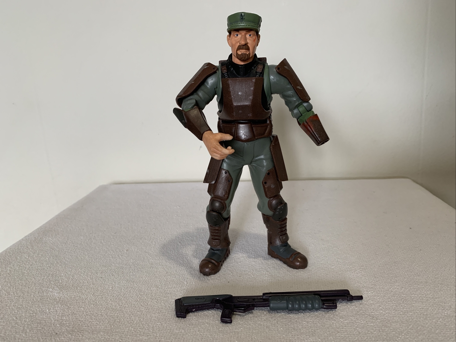 Joy Ride 2003 Halo 1 SERGEANT STACKER UNSC Marine Action Figure READ ...