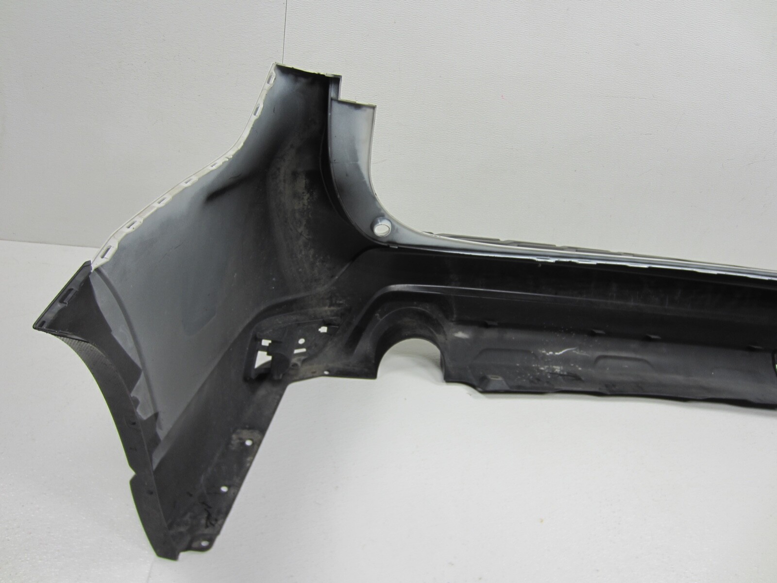 2019-2021 SUBARU FORESTER REAR BUMPER COVER PANEL 57704SJ301 19 20 21 ...