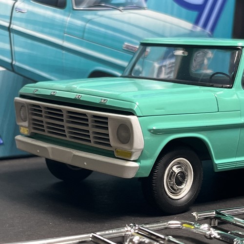 Moebius Model King 1969 Ford F100 Junkyard Partially Built 1/25 | eBay