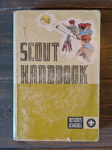 BSA Scout Handbook June 1972, 8th Edition, 1st printing, Boy Scouts Of ...