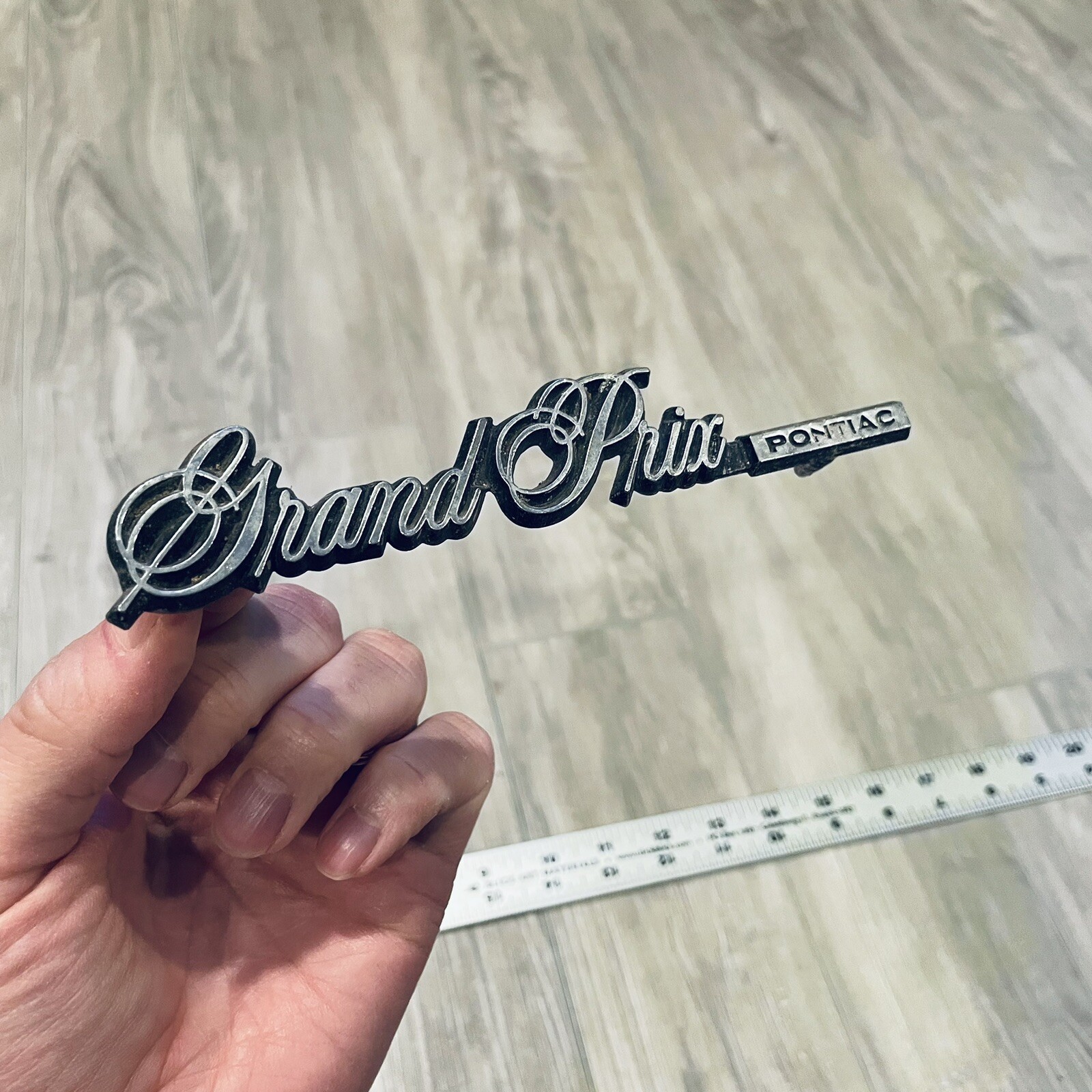 1978 1979 1980 Pontiac Grand Prix Script Emblem Badge Ornament 10007788 ...