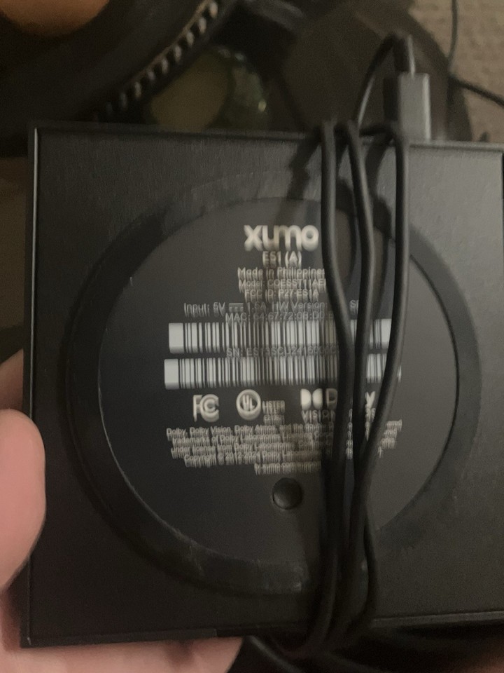 XUMO Stream Box 4K Streaming Device Model es1 (a) With Power Cord ...