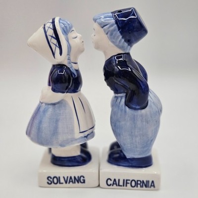 Vintage Solvang California Salt Pepper Shakers Dutch Couple Blue White ...