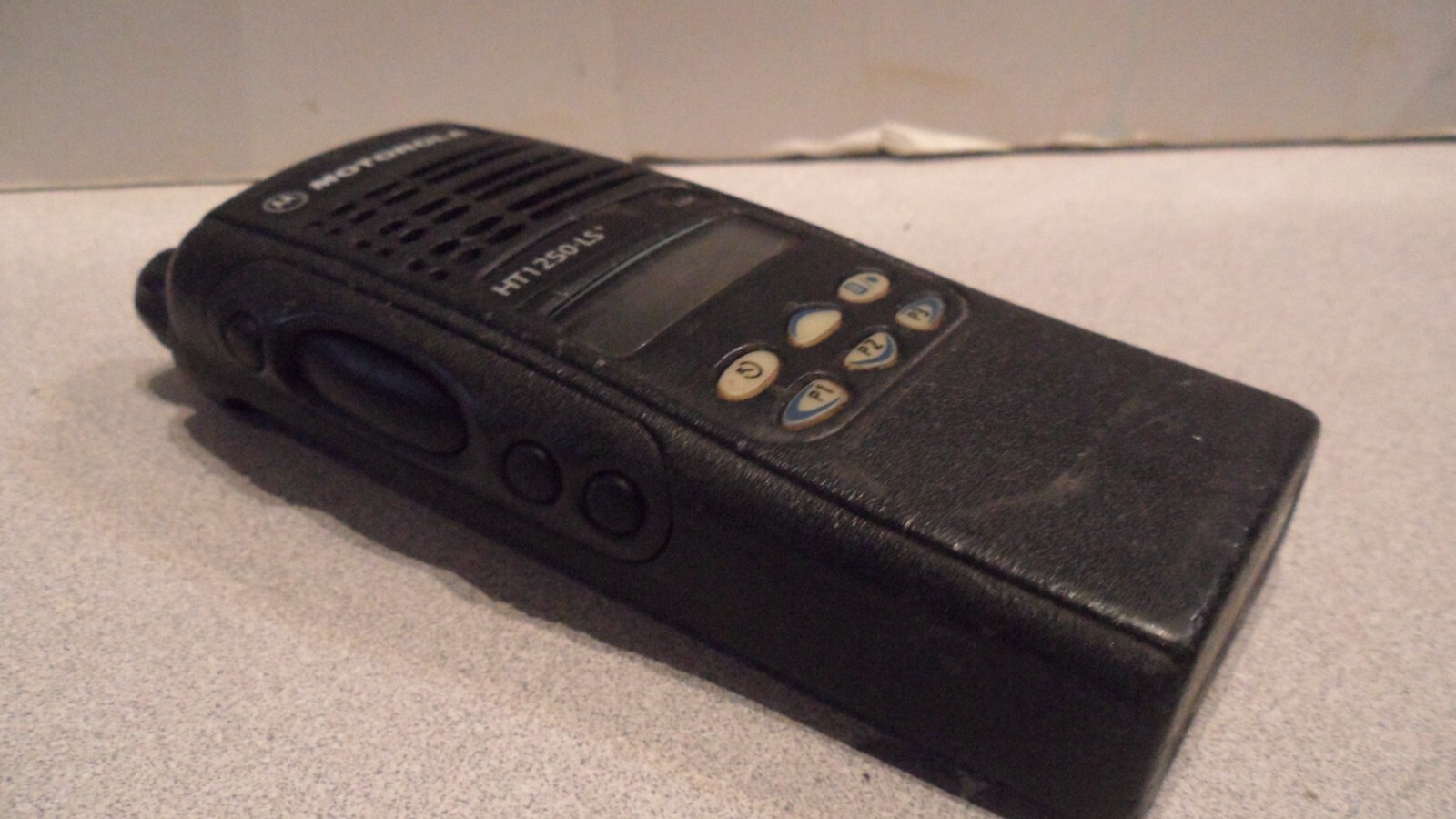 Motorola HT1250 LS+ UHF Radio - AAH25RDH9DP5AN for sale online | eBay