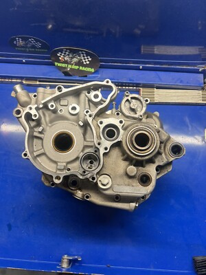 2008 KTM 250 XC-F Crankcase OEM Engine Bottom End Crank Case Cases KTM ...