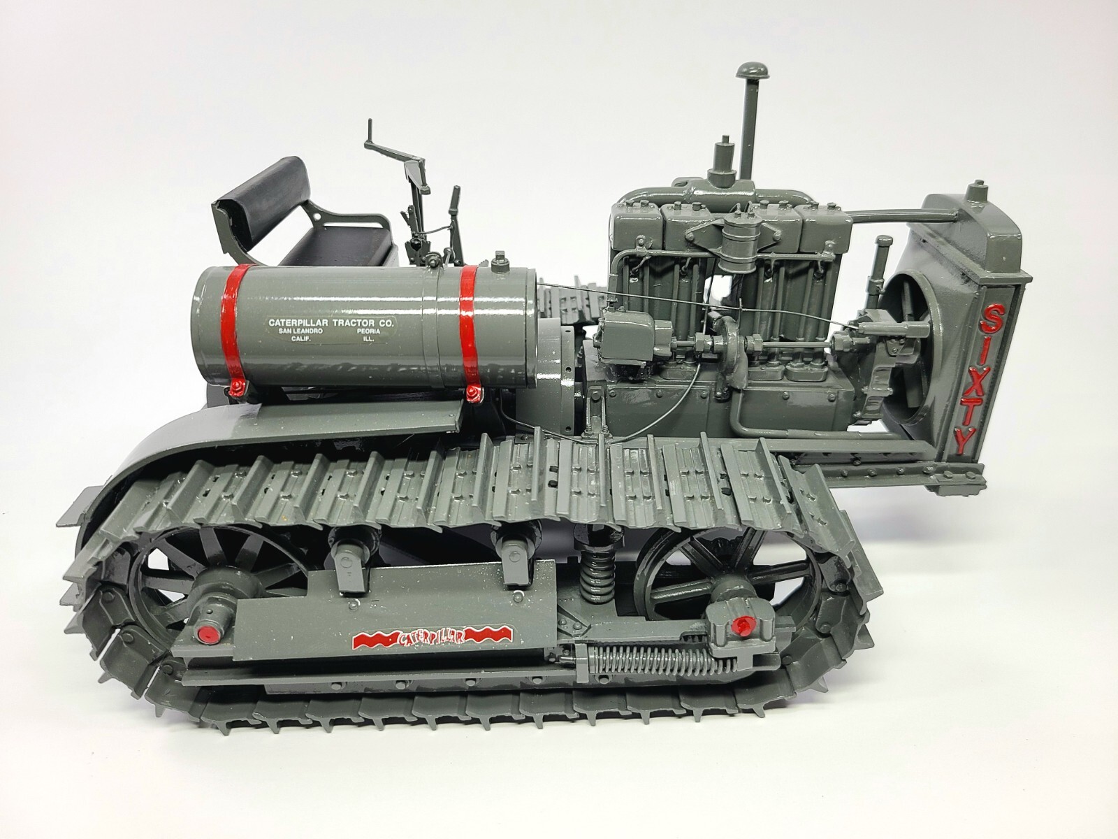 Caterpillar Model Sixty Crawler Tractor - Gray - Riecke CCM 1:16 Scale ...