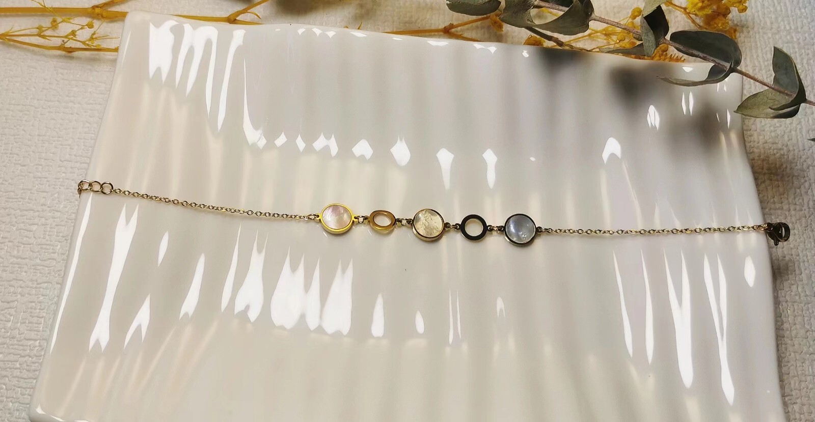 New Women Gold Dics Bracelet Chain Shell filled Lucky Healthy Bangle ...