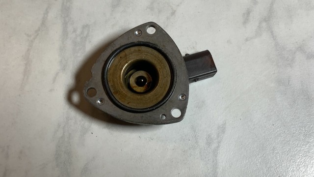MERCEDES Engine Camshaft Magnet C Class W203 Kompressor Adjuster ...