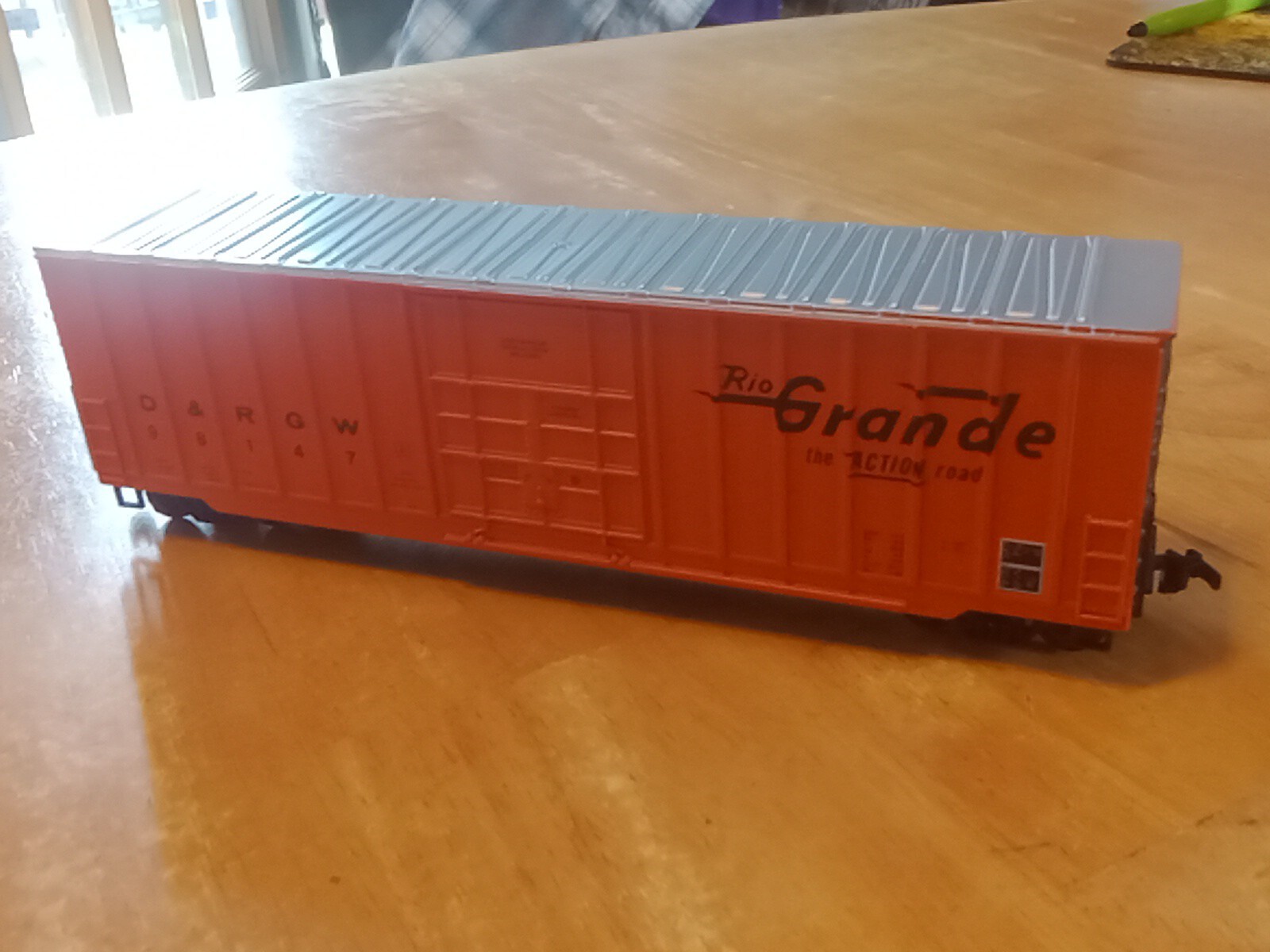 HO Scale Model Train Orange Box Car Rio Grande D&RGW 98147 Action Road ...