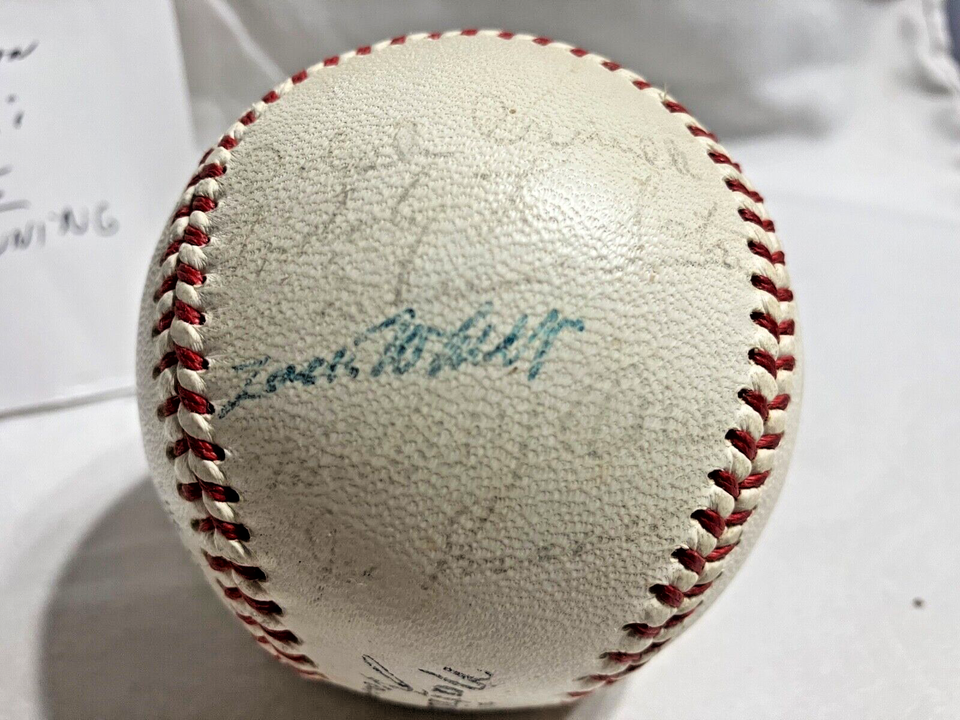 Old Timers Autographed Official NL Baseball Zack Wheat Travis Jackson ...