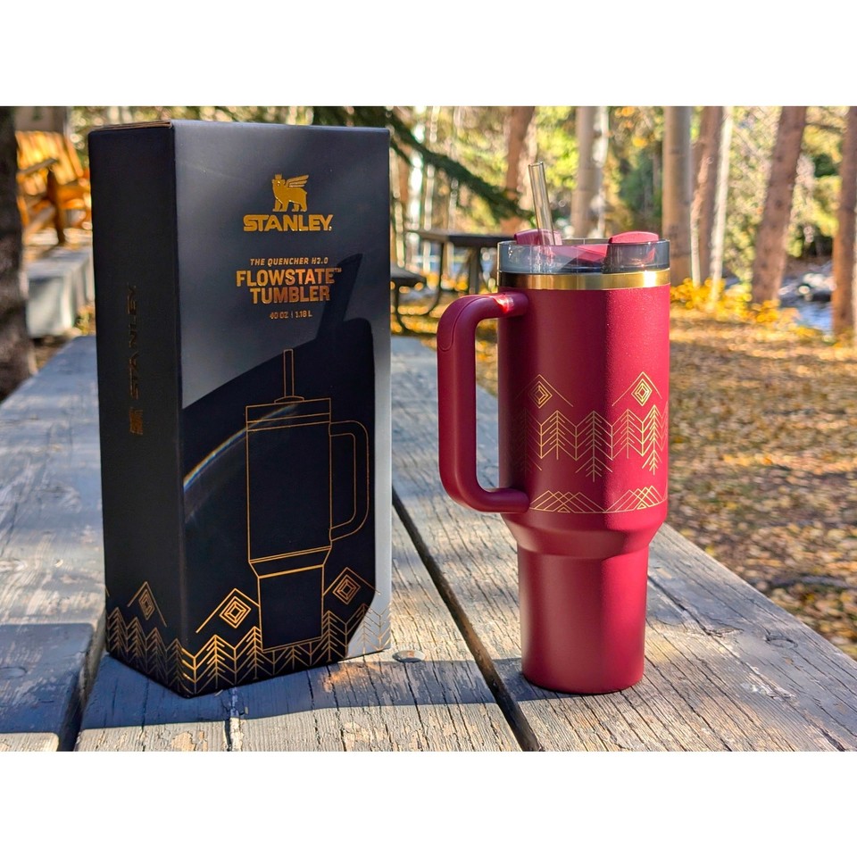 Stanley Christmas Winterscape Quencher H2.0 FlowState Tumbler 40 OZ ...