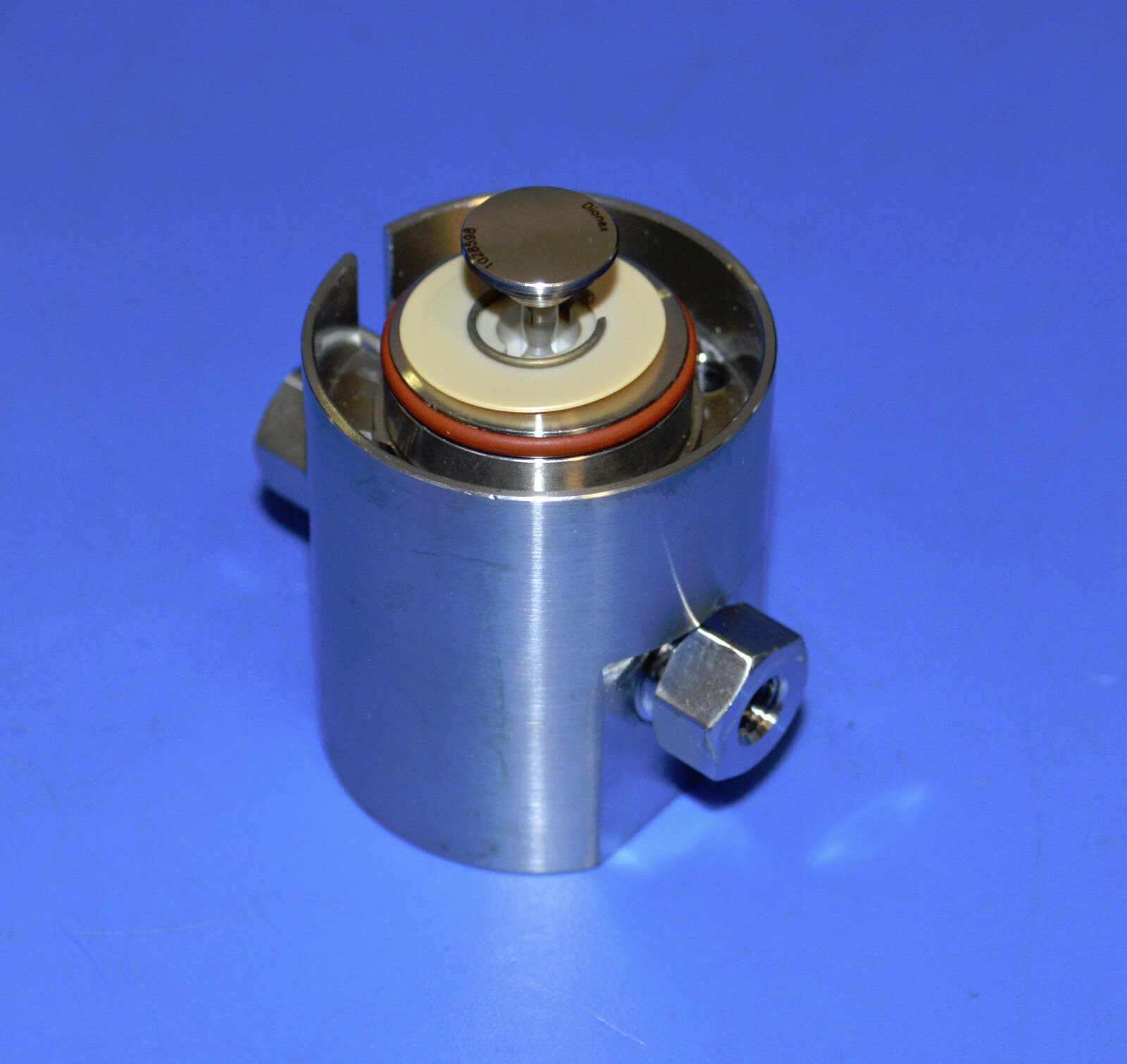 New Thermo Dionex P680 HPLC Pump Head Micro Titan 5037.2408 | eBay