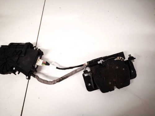 912935103 912935-103. 51247155158-07 918546100 Rear Trunk Lid Loc ...