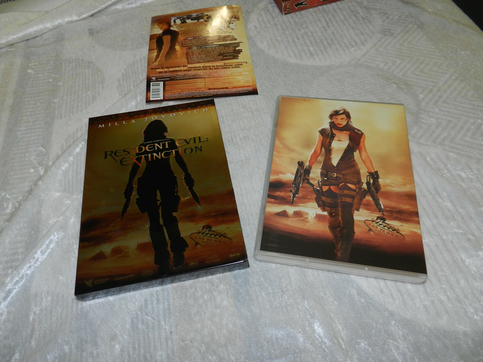 DVD Resident Evil Extinction / Action DVD état neuf Steelbook Milla ...