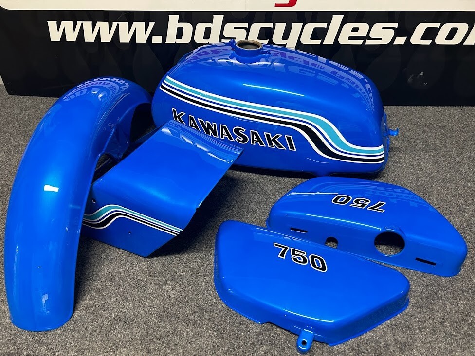 Kawasaki H1, H2, 500, 750, tank, tail, paint job, triple 3 cylinder | eBay