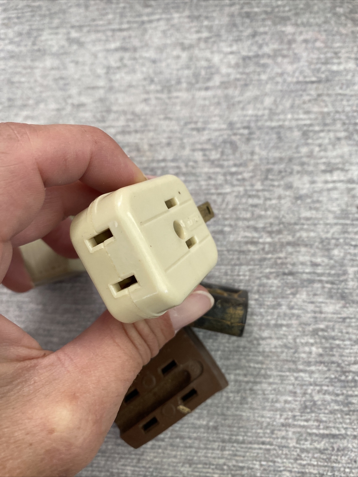 LOT Electrical Outlet Adapter Converter Vintage Leviton Surge Extender ...