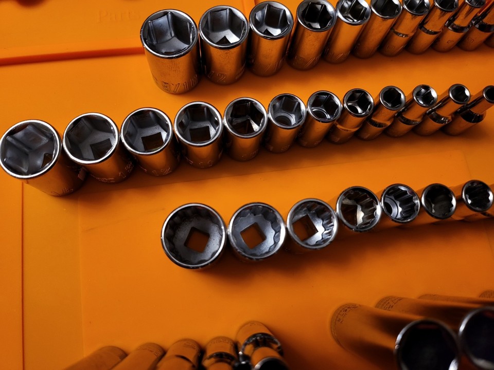 46 Pc Craftsman ¼ inch Socket Set 12 / 6 Point Standard / Deep Sockets ...