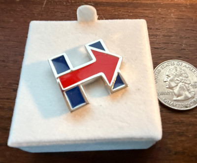 Hillary Clinton 2016 Presidential Political Campaign Enamel Lapel Pin ...