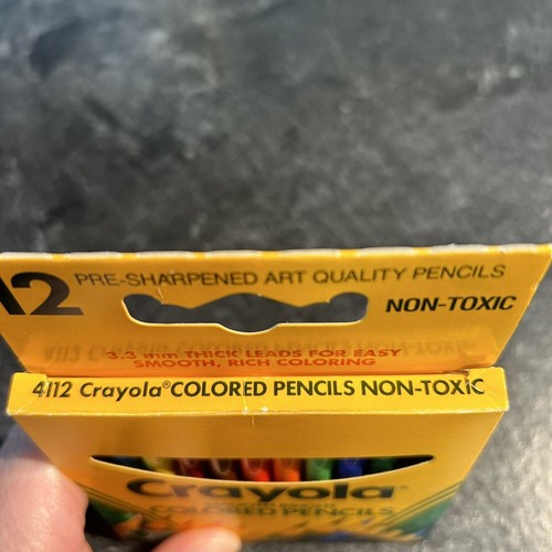 Vtg Crayola 1992 12 Pack Smooth Bright Colored Pencils & 1990 24 Pack ...