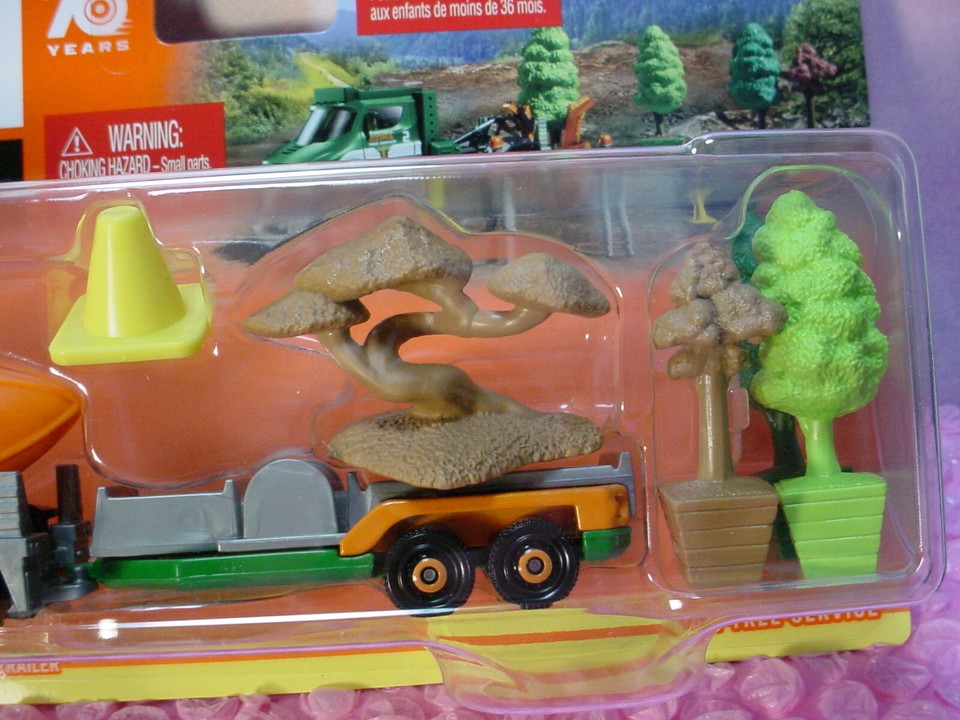 2023 Matchbox Hitch&Haul MBX TREE SERVICE 2🌲Tree Lugger/Utility Flatbed ...