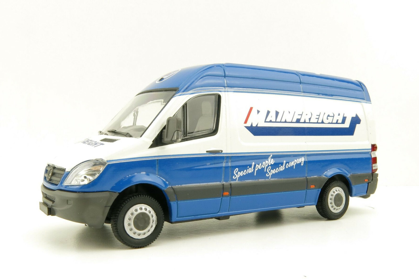 WSI 01-2558 Mercedes Benz Sprinter Van LH Drive - Mainfreight - Scale 1 ...