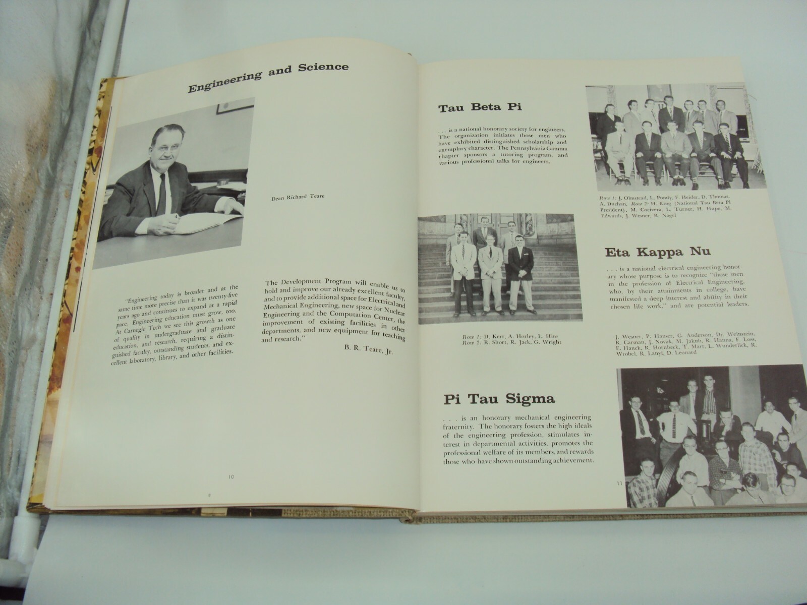 1958 CARNEGIE TECH YEARBOOK - THE "THISTLE" - PITTSBURGH, PA (CARNEGIE ...